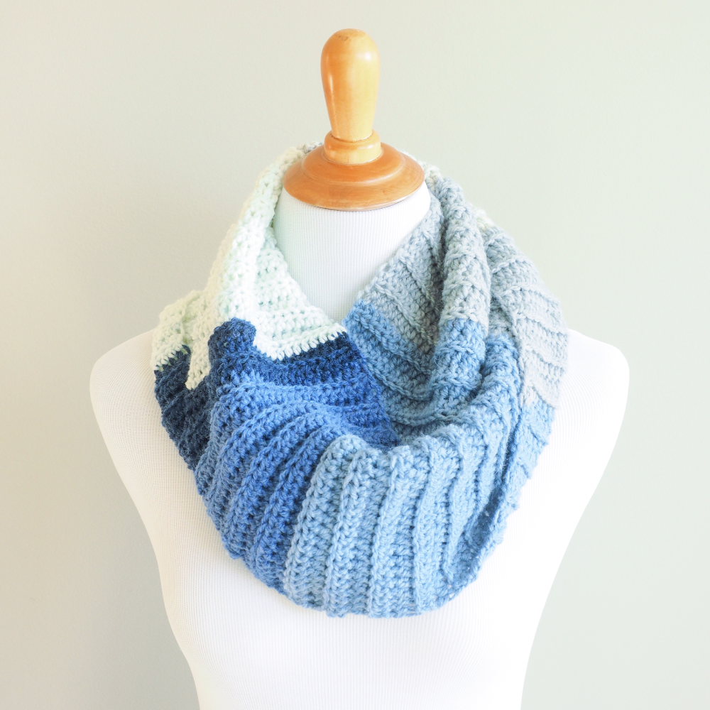 Modern Cowl Crochet Pattern – I Love Stitches